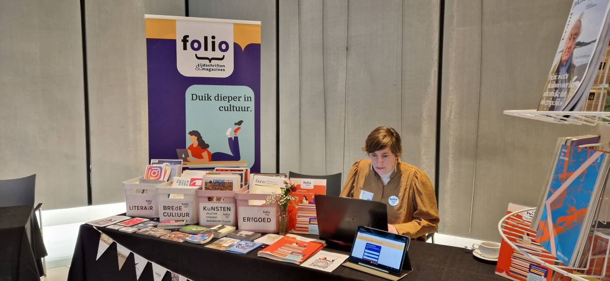 “Dat slowreading in deze tijd van hap-slik-weg-mediaconsumptie nog steeds waarde heeft” | Folio